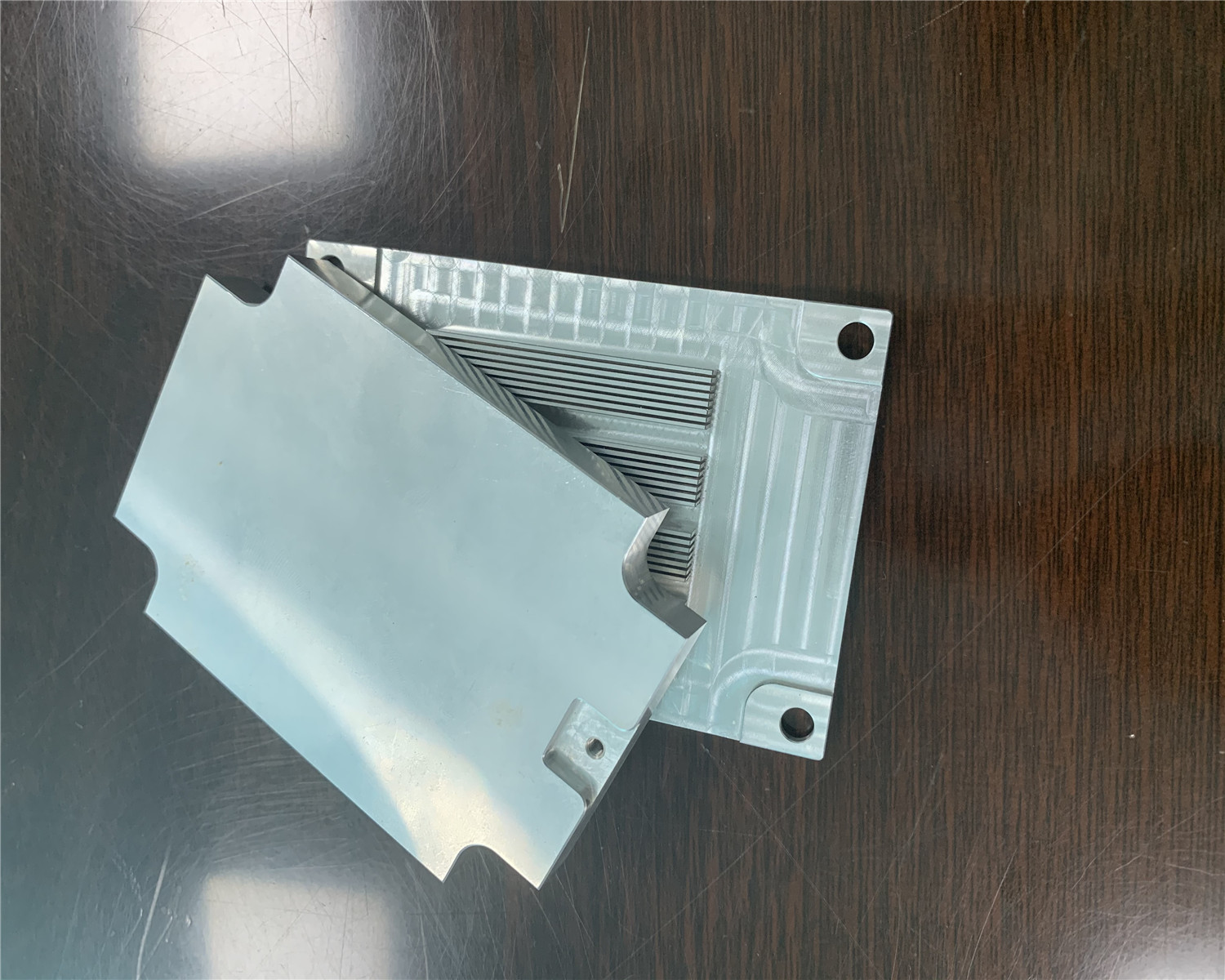 300 Gram Liquid Channel Seal Cold Plate Liquid Sealed Cooling Disc Heat ...