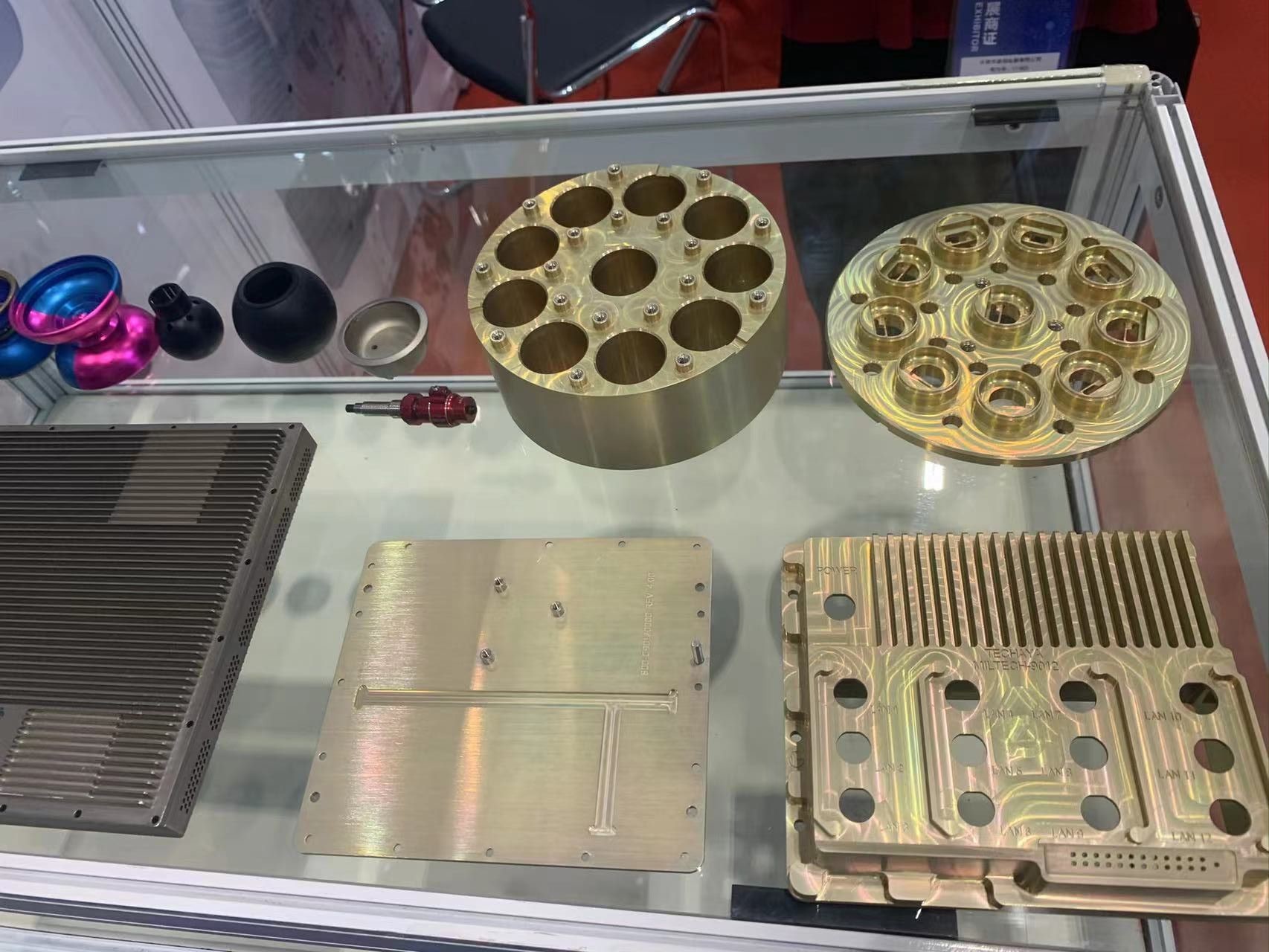 Brass CNC Machining Big Royal Hotel Mirror CNC Milling Mirror Polishing ...